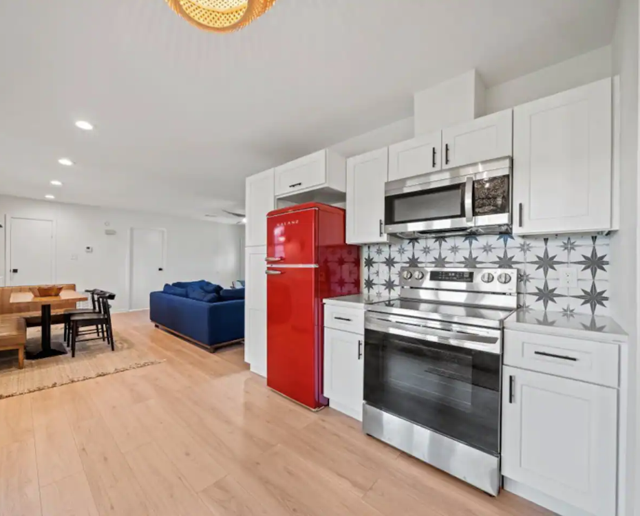 Stay – ExploreJCTX